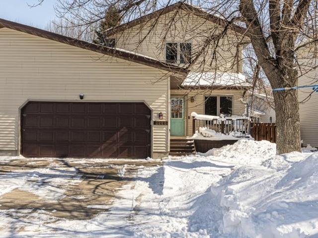2222 8th Ave NW, East Grand Forks, MN 56721