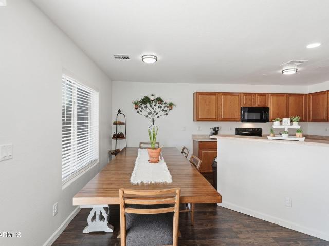 22233 w desert bloom street