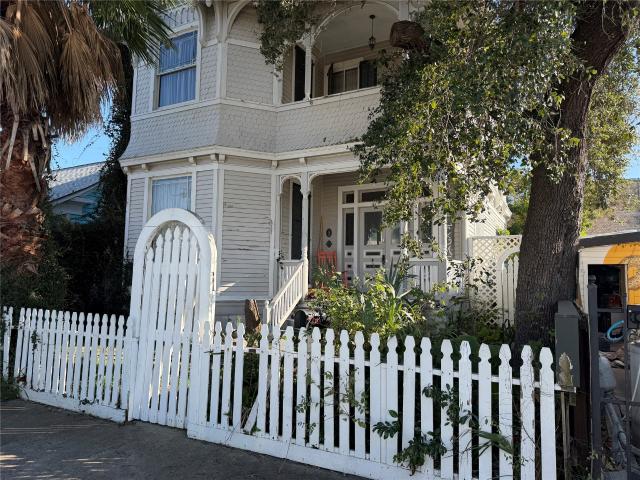 2223 Avenue K