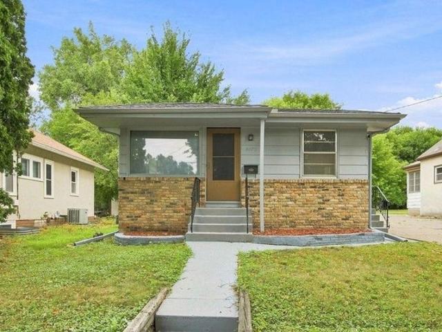 2223 Cole Ave SE, Minneapolis, MN 55414