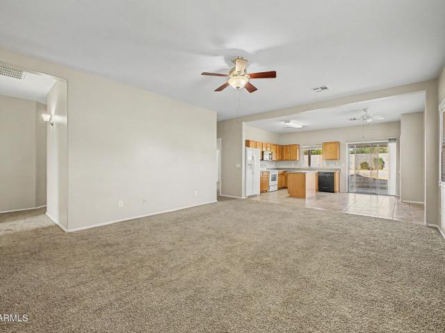 2223 e andalusian loop