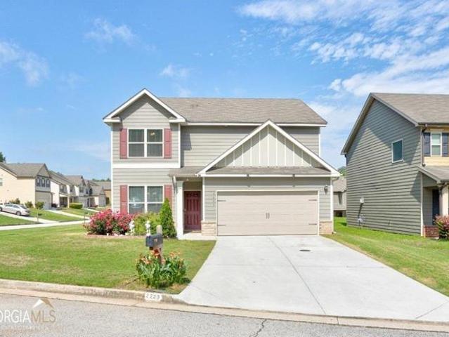 2223 Jenny Dr, Fairburn, GA 30213