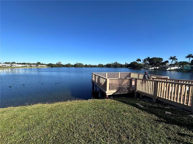 2223 Park Ln, Unit 304, Hollywood, FL 33021 | MLS #A11965