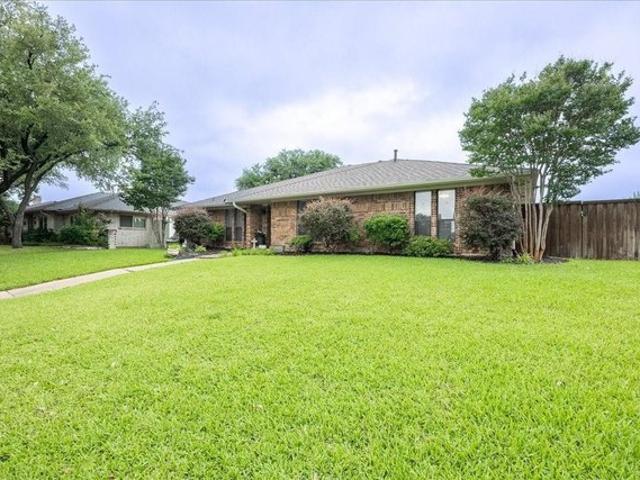 2223 Valley Ml, Carrollton, TX 75006