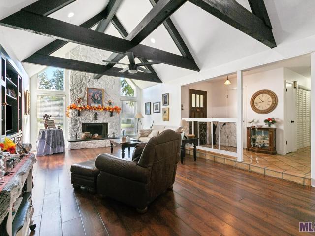 2223 W Canterbury Dr, Laplace, LA 70068 | MLS #BR2025019