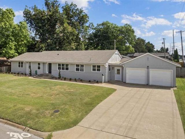 2223 W University Ave, Stillwater, OK 74074
