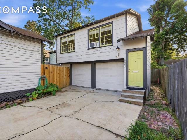 2223 1/2 Singleton St, Houston, TX