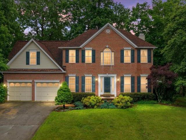 222 Cavalry Dr, Winchester, VA 22602