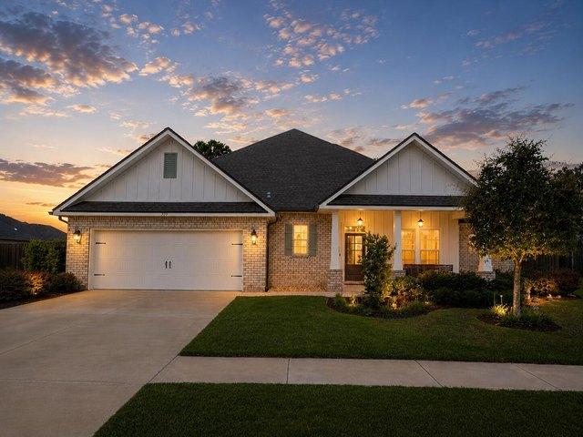 222 Campfire Cv, Freeport, FL 32439