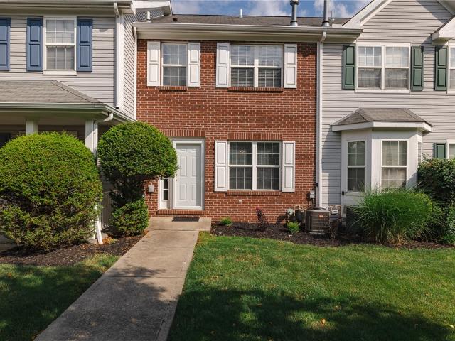222 Castle Creek Dr