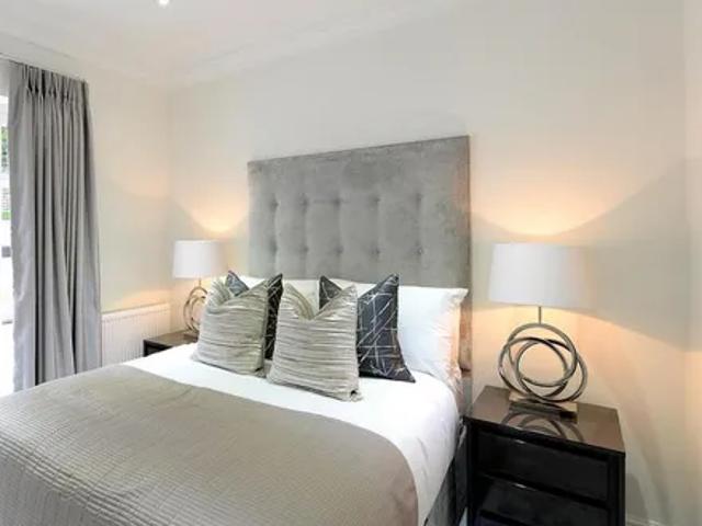 222 Cromwell Road, London, SW5 9GA, United Kingdom | 3 bed apartment for rent #130991962 | Rentberry