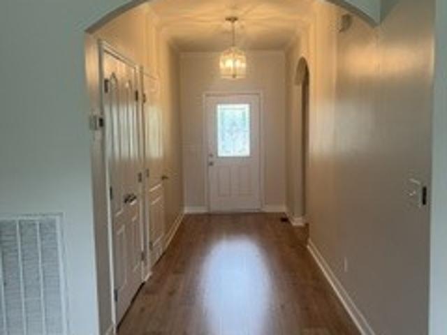 222 Cross Valley Dr