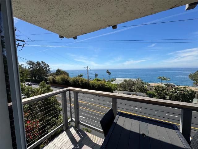 222 Arch St, Unit 4, Laguna Beach, CA 92651 | MLS #OC26069 | Compass
