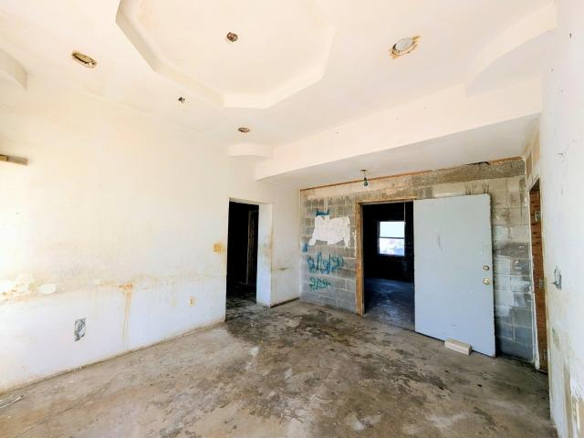 222 Barrera Rd