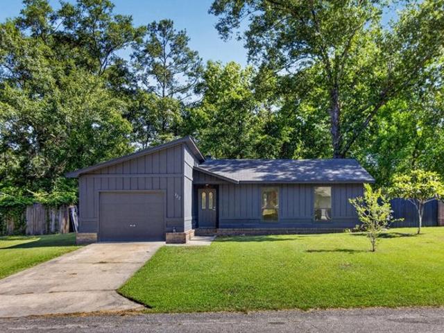 222 Braly Dr, Summerville, SC 29485