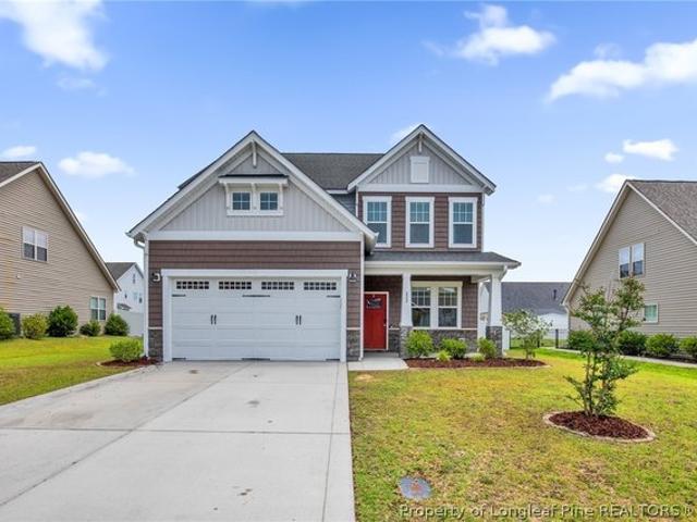 222 Brentmoor Dr, Raeford, NC 28376