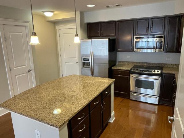222 Glenwood Avenue 308