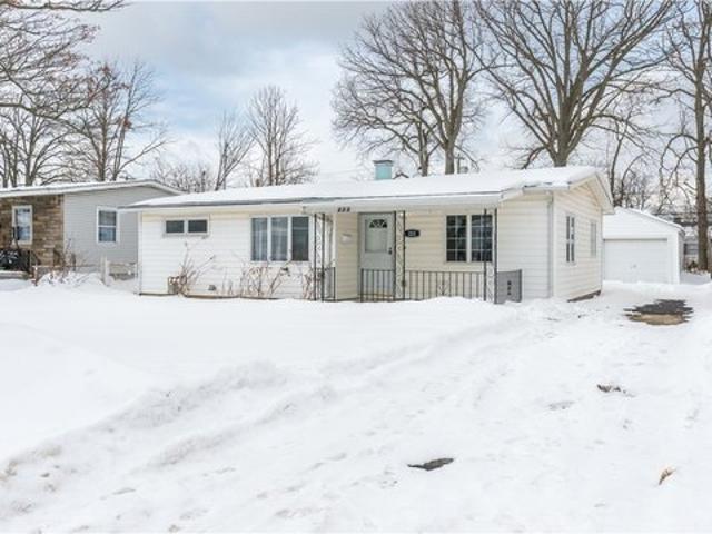 222 Dupont Ave, Tonawanda, NY 14150