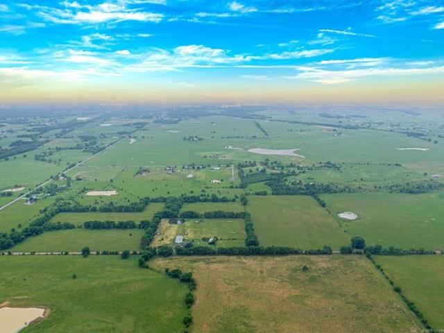 222 E 700 Rd, Wagoner, OK 74467