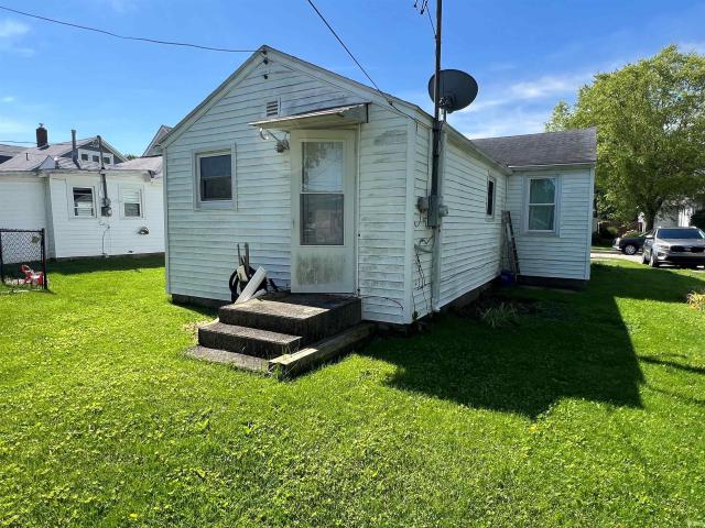 222 E Walnut Street