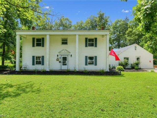 222 E Howard St, Willard, OH 44890