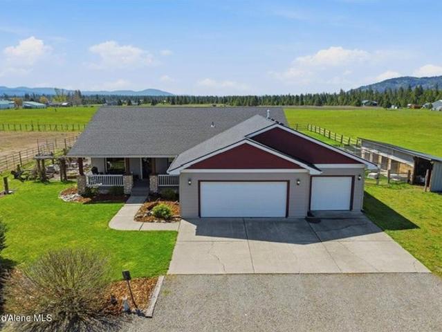 222 E Remington Rd, Athol, ID 83801