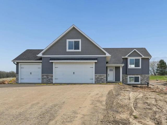 222 Eagle Ridge Dr, Roberts, WI 54023