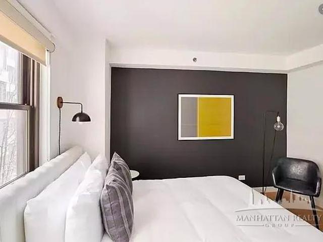 222 East 39th Street, New York, NY