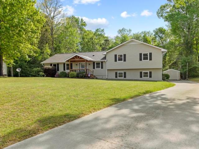 222 Edgewood Drive