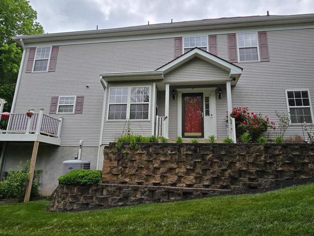 222 Fountayne Lane