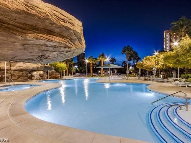 222 Karen Ave Unit 2003, Las Vegas, NV 89109