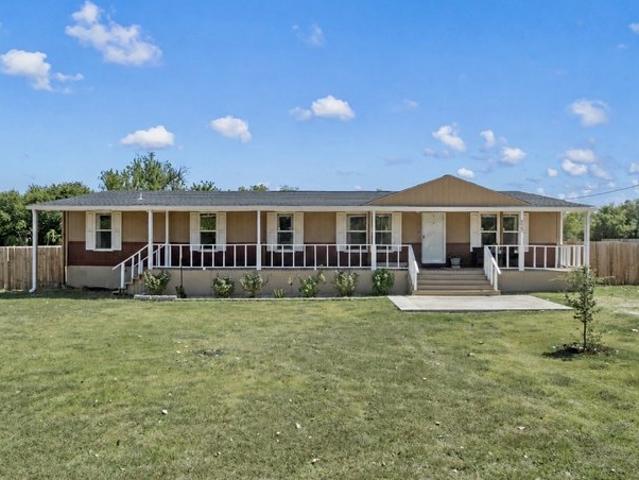 222 Kennedy Ln, Eddy, TX 76524