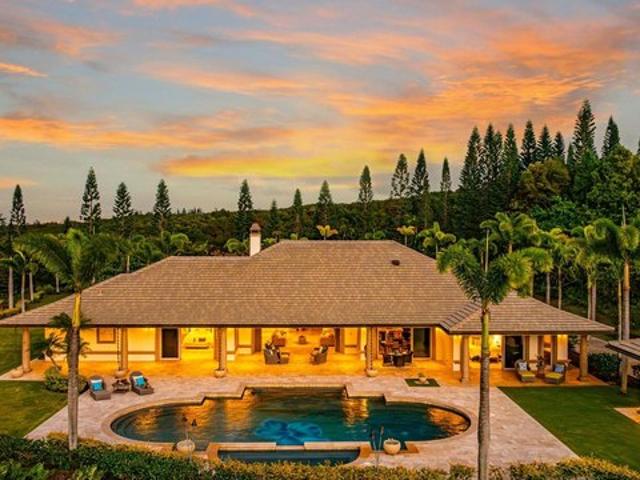 222 Keoawa St, Lahaina, HI 96761