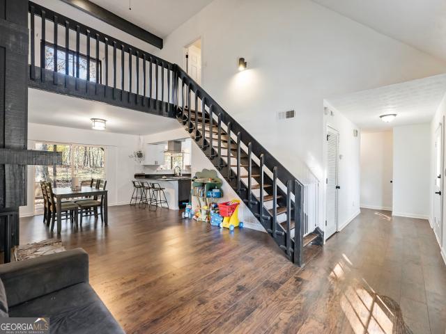 222 hemlock drive