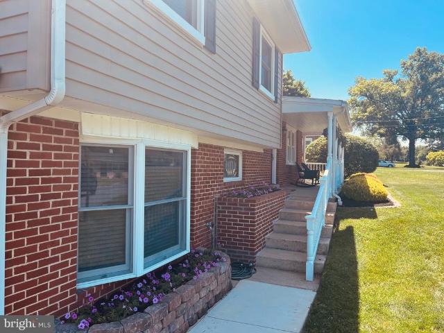 222 Hempt Road