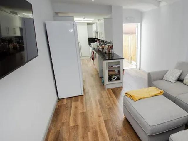 222 Hubert Road, Stirchley, B29 6EP, United Kingdom | 6 bed house for rent #133645029 | Rentberry
