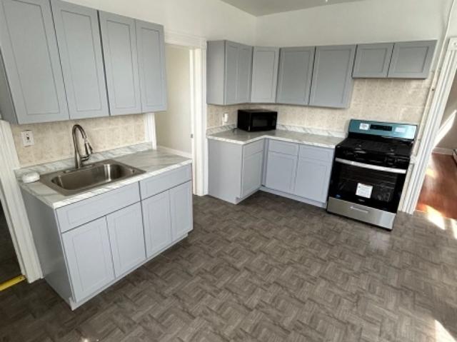 222 Inslee Pl # 2