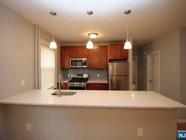 222 Irving Place # 4
