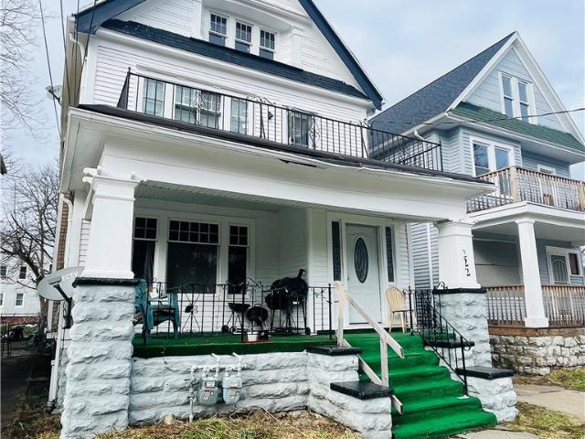 222 Jewett Avenue