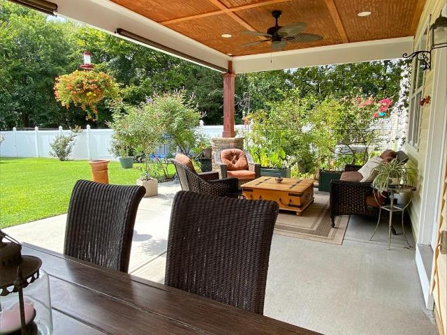 222 Juanita Drive
