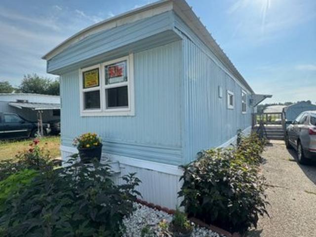 222 Lizbeth Dr, Holland, MI 49423