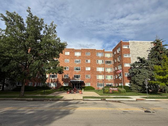 222 Madison Street # 112
