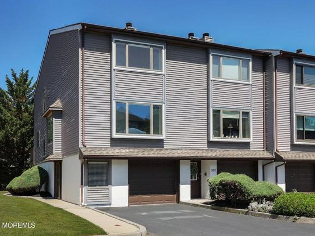 222 Marina Dr, Highlands, NJ 07732