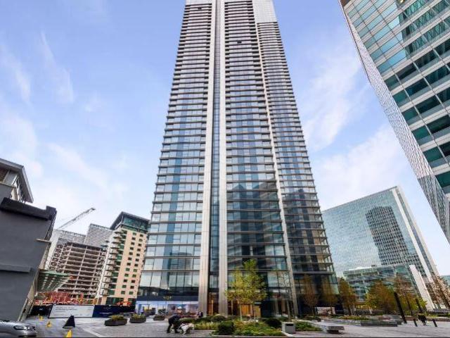 222 Marsh Wall, London, E14 9EN 1 bed apartment to rent £2,999 pcm £692 pw