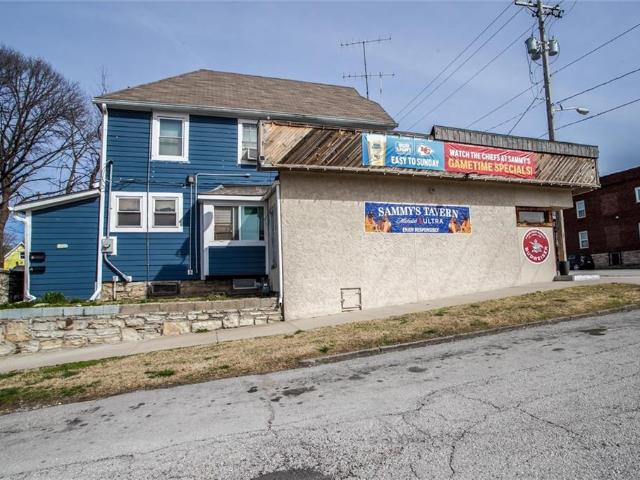 222 N 6th Street