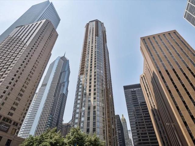222 N Columbus Dr Apt 612, Chicago, IL 60601