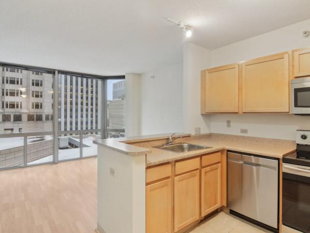 222 N Columbus Drive # 711