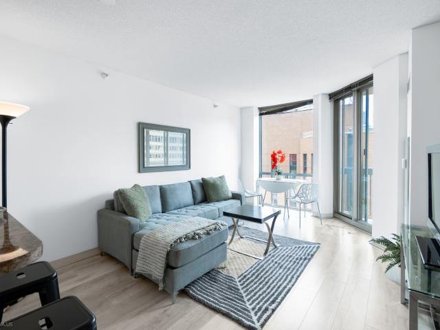 222 N Columbus Drive # 3307