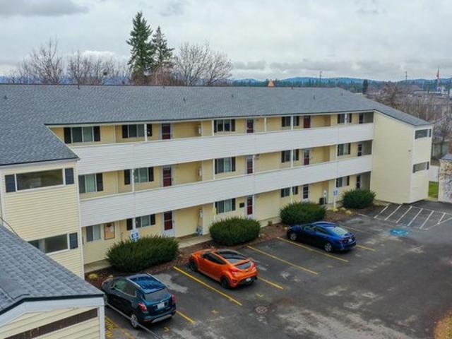 222 N Hutchinson Rd Apt 204, Spokane Valley, WA 99212