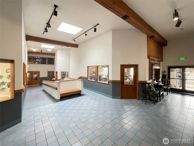 222 N Lincoln St, Unit 207, Port Angeles, WA 98362 | MLS #2468
